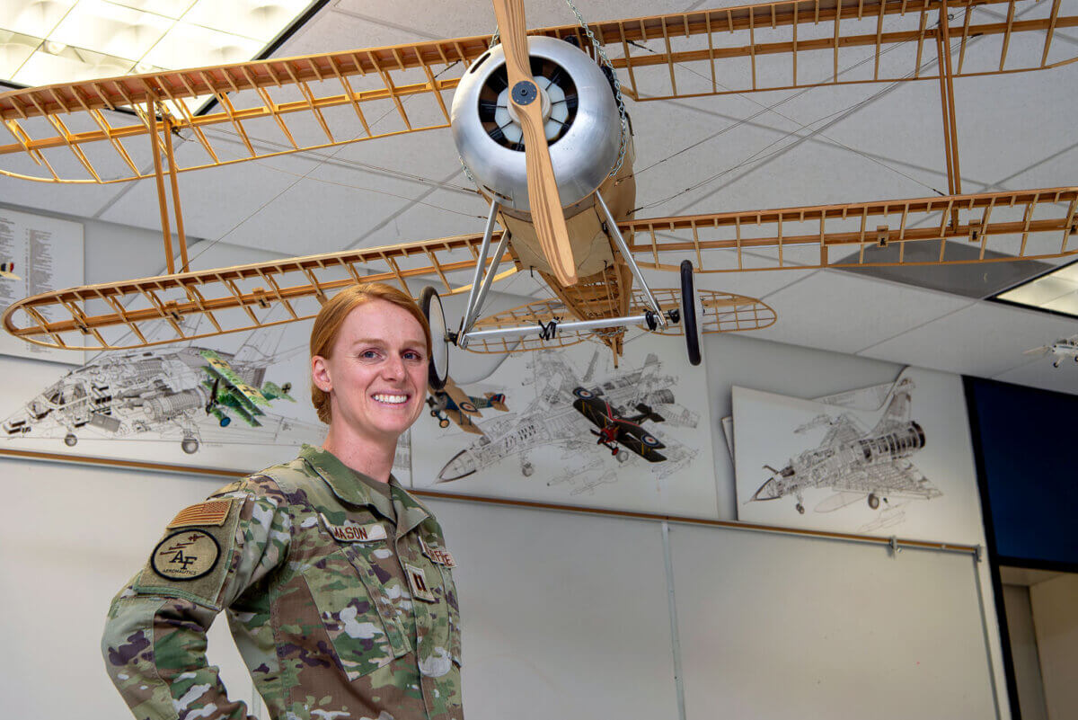 Class of ’18 grad returns to Academy as aeronautics instructor • United ...