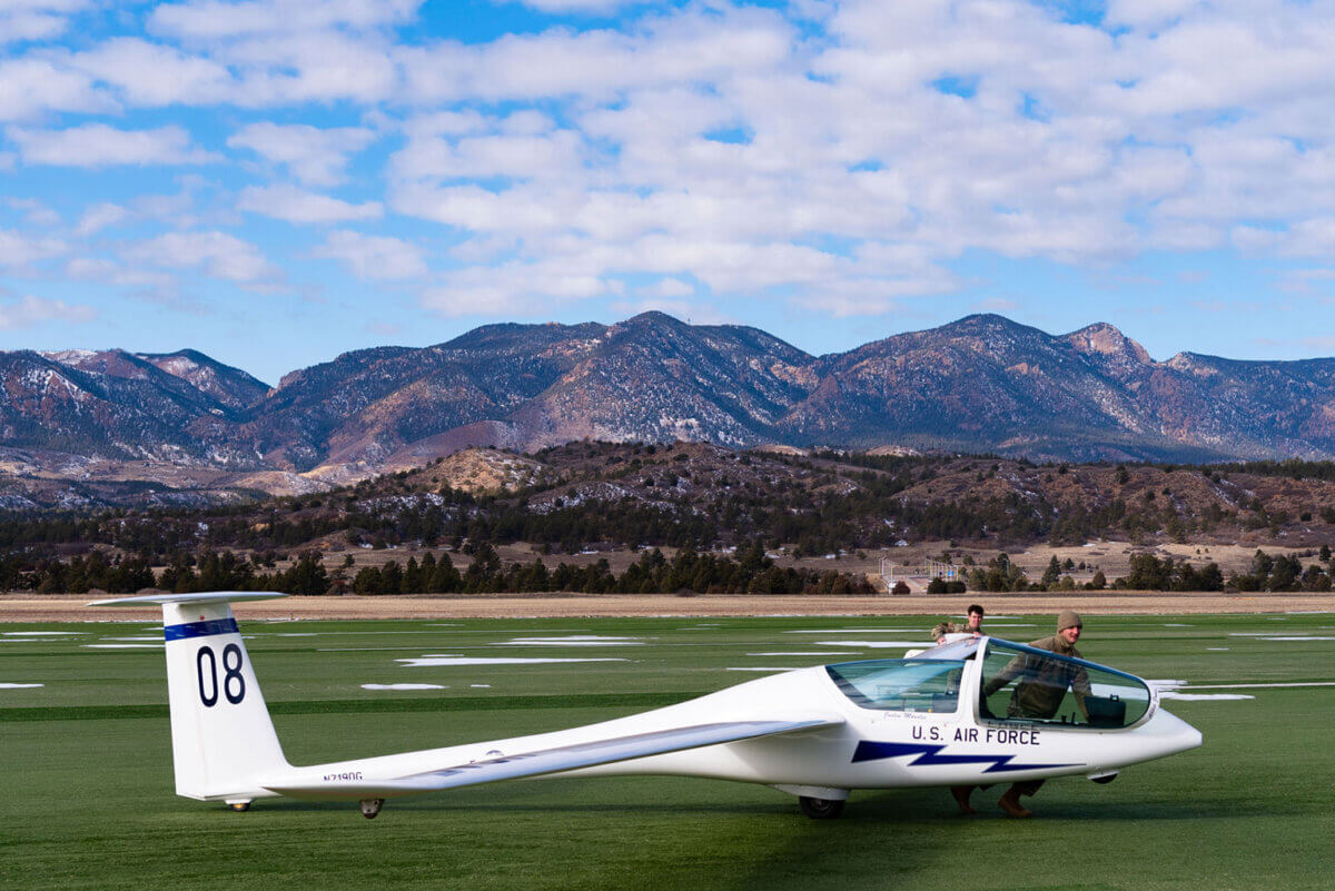 Cadets develop airmindedness in soaring program • United States Air ...