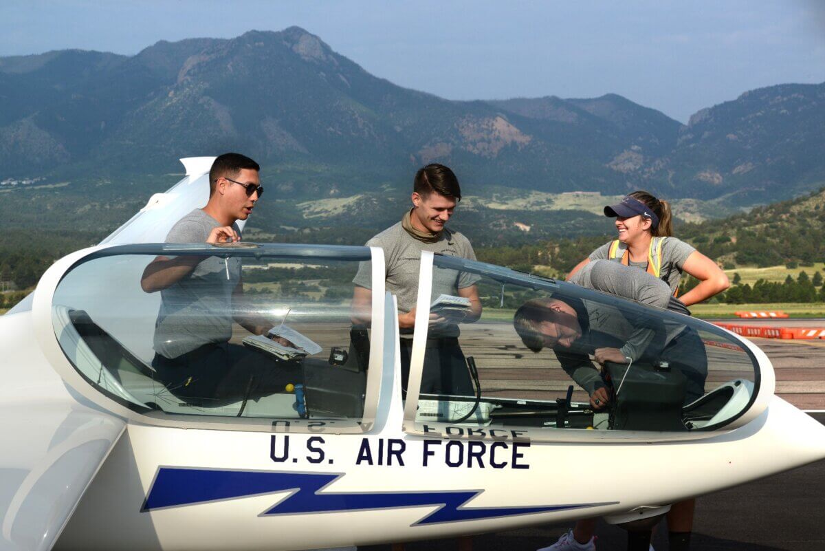 Academy cadets soar through summer • United States Air Force Academy